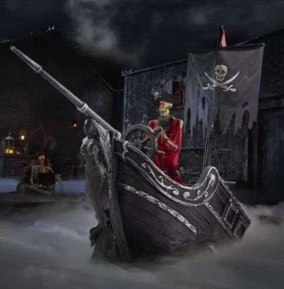 Home Accents Holiday 9.5 Ft Dead Water Giant Animated LED Pirate Ship ...