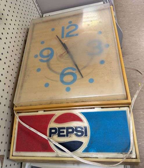 Pepsi Light-Up Advertising Wall Clock by New Dimension Inc. 25”x16 ...