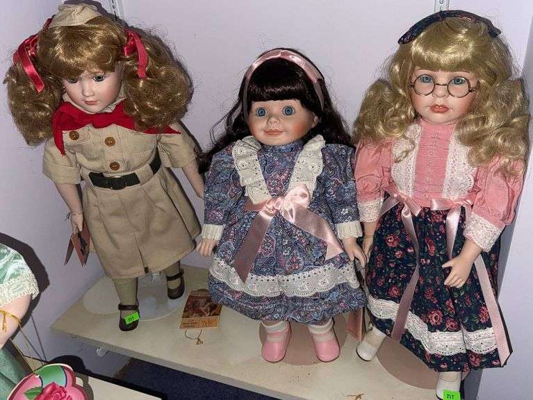 Goebel ‘Carole Anne’, ‘Lilly’, and 1980s Girl Scout Doll with Detailed ...