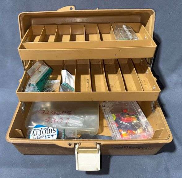 Old Pal Woodstream PF-1050 Plastic Tackle Box with Compartments ...