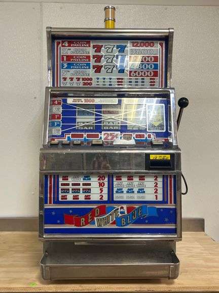 NON WORKING IGT Red White & Blue Slot Machine, Model B5032CW ...