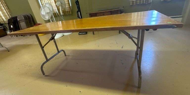 Rectangular Table with Metal Folding Legs, 30x6x29.5″ - Metzger ...