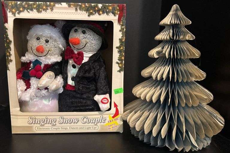 Huntington Singing Snow Couple Electronic Figurines and Blue Paper Tree ...