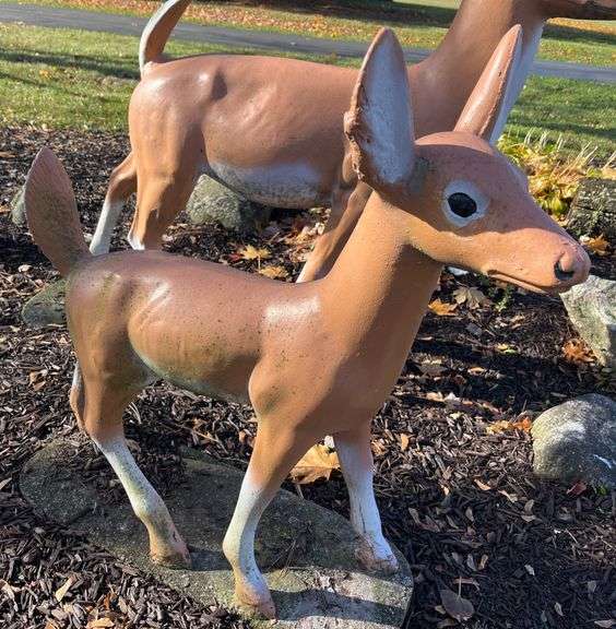 Concrete Fawn Sculpture – Chip on Ear 27×32″ - Metzger Property ...
