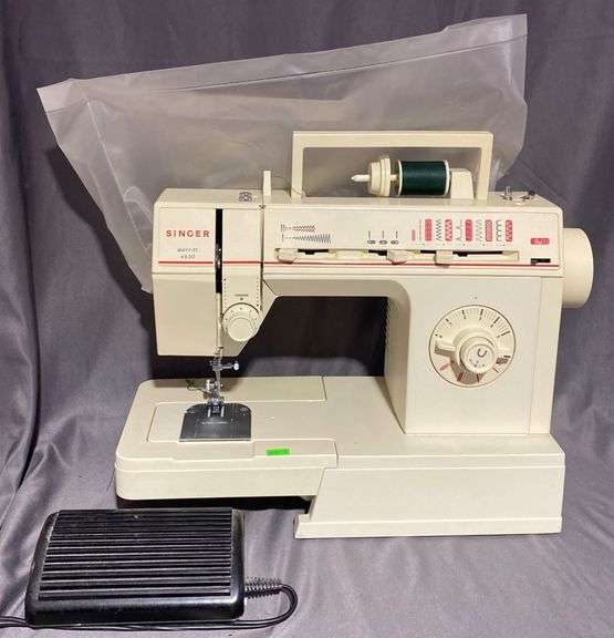 Singer Merritt 4530 Sewing Machine, Model 4530C, Untested, 16”Wx13”H ...