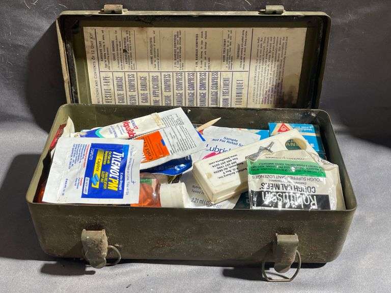 U.S. Army Medical Department First Aid Kit with Contents Inc. bandages ...