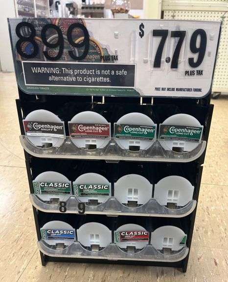 Countertop Tobacco Display Rack with Skoal and Copenhagen Advertising ...