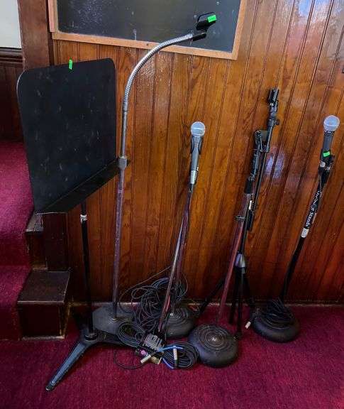 Microphone Stands and Boom Stands with Music Stand - Metzger Property ...