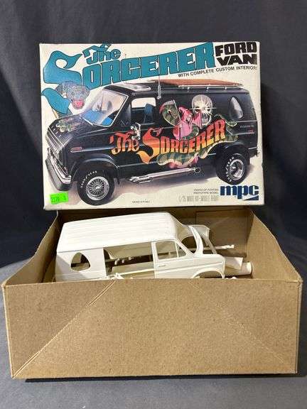MPC The Sorcerer Ford Van Model Kit 1/25 Scale - Metzger Property ...