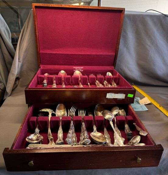 1847 Rogers Bros Silverware With Tarnish-Proof Chest, Service for 12 ...
