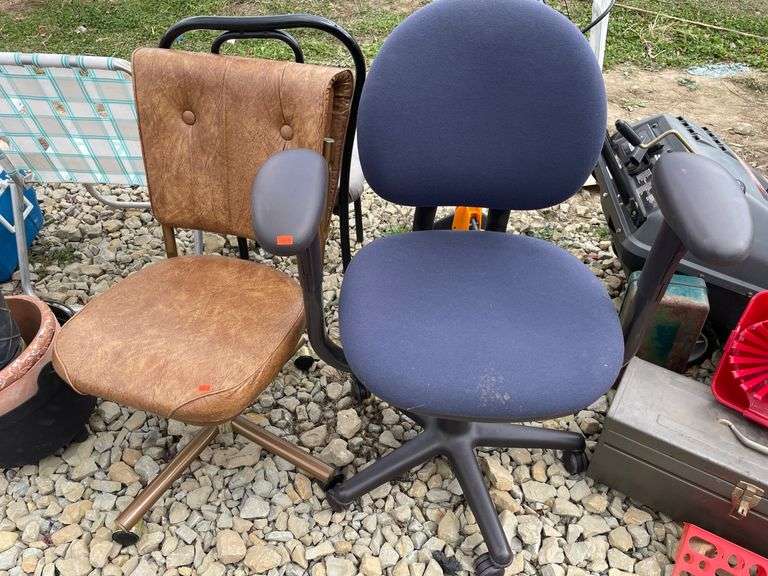 Two Office Chairs with Padded Seats and Metal Frames - Metzger Property ...