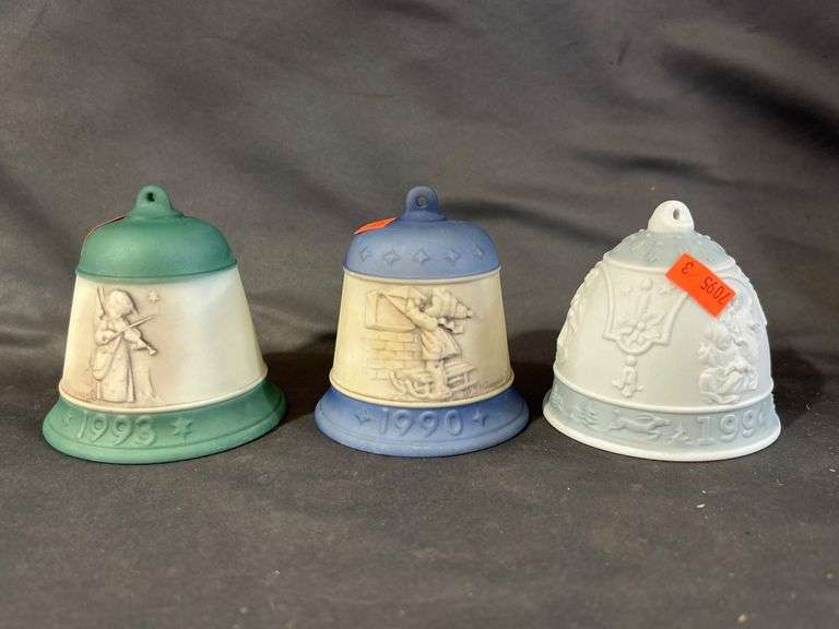 3 Porcelain Christmas Bells by Goebel and Lladró, 1990-1994 - Metzger ...