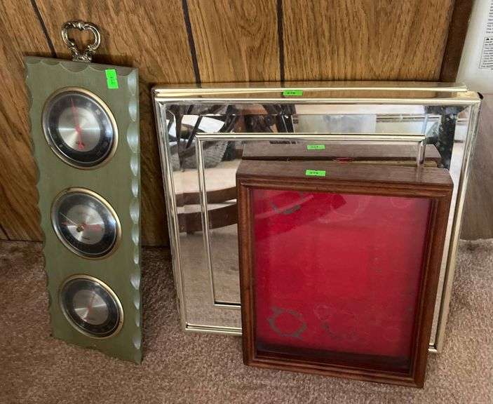 Verichron Weather Station, Shadow Box, and 2 Square Mirrors - Metzger ...