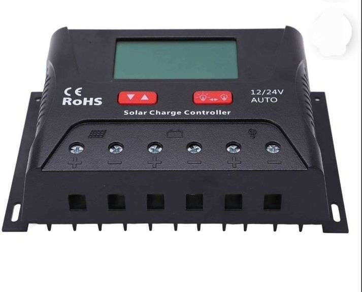 ROHS 30A 12V/24V Solar Charge Controller with LED Display and USB Ports ...