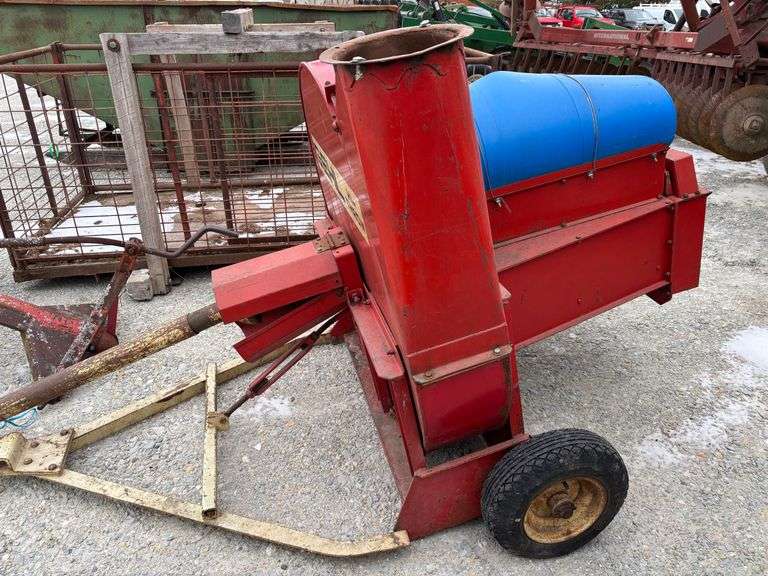 Gehl Hi-Throw Silage Blower, Md. FB87 - Metzger Property Services, LLC