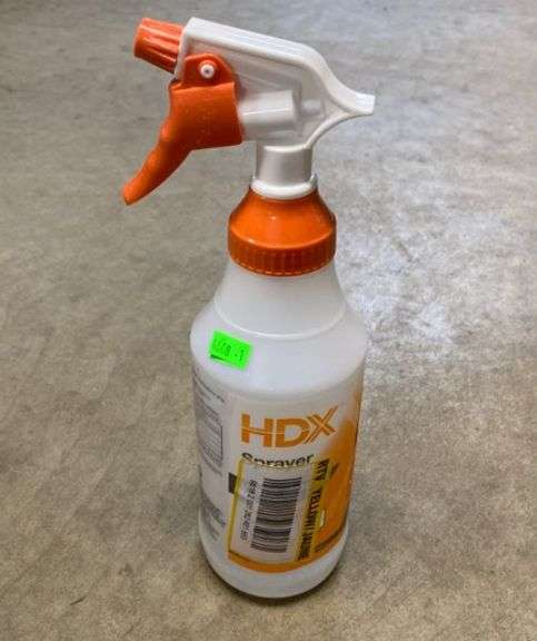 HDX 32 oz. All-Purpose Spray Bottle with Trigger Nozzle - Metzger ...