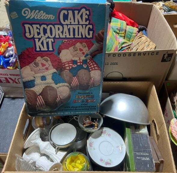 Wilton Cake Decorating Kit with Assorted Boxes of Kitchen and Household ...