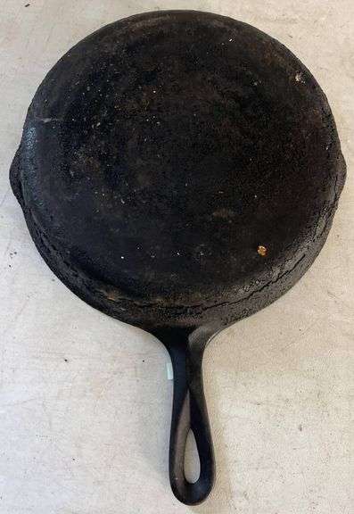 Cast Iron Skillet with Pour Spouts 10” - Metzger Property Services, LLC