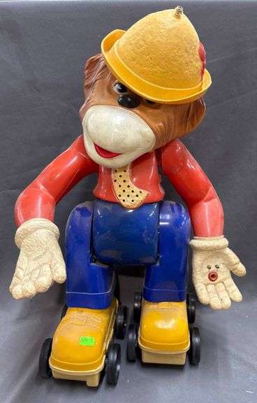 Ideal Toy Corp. Clancy The Great Battery Operated Monkey on Roller ...