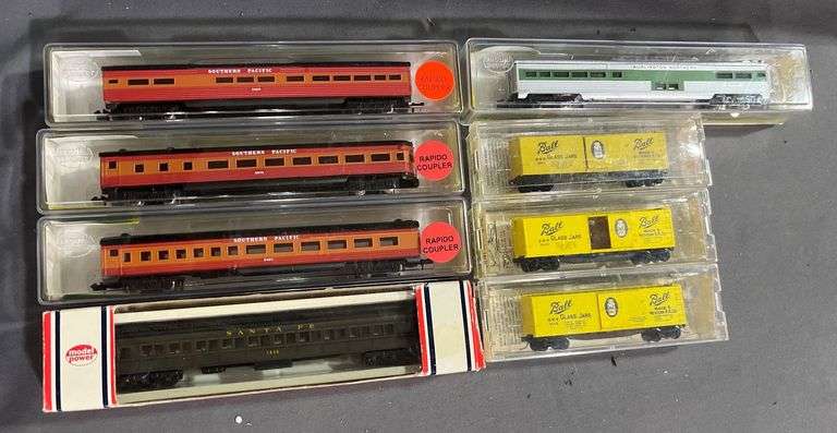 8- N Scale Train Cars by Model Power and Other Brands, southern Pacific ...