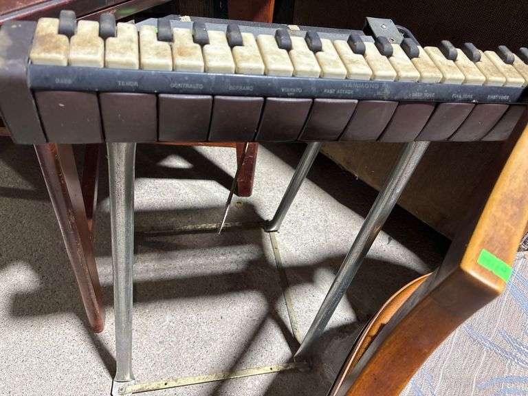 Hammond Fast Attack Multi Tone Generator with Keyboard 26” unknown if ...