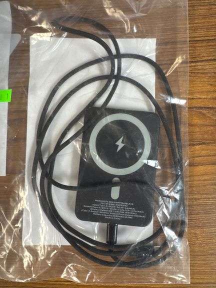 Power Bank with USB-C Charger and Lithium-Ion Battery - Metzger ...