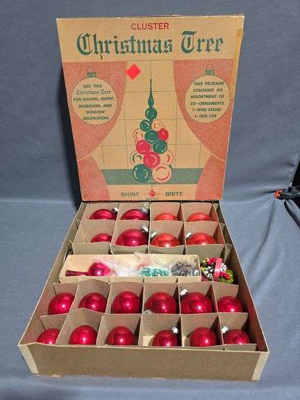 Shiny-Brite Cluster Christmas Tree Ornaments with Wire Stand in Box, 13 ...