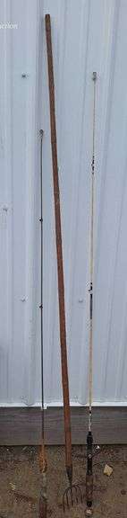 Frog Gig with 60in Metal and Fiberglass Rods - Metzger Property ...