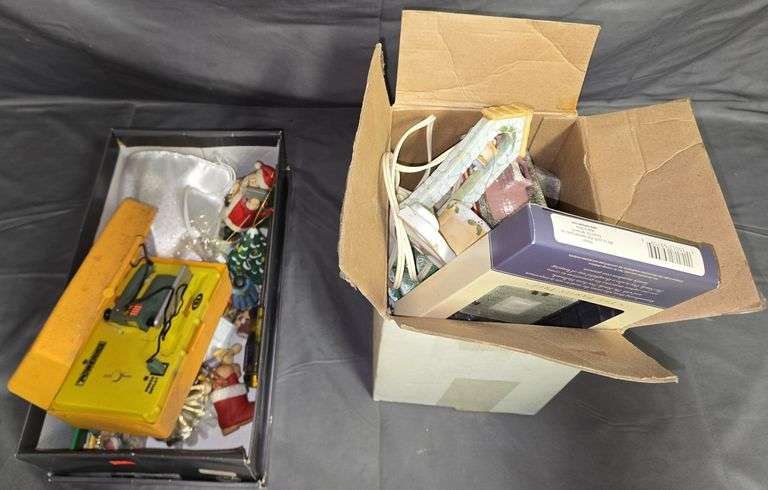 Ceramic Christmas Tree, Powermite Toy, Christmas Ornaments, Tree Topper ...