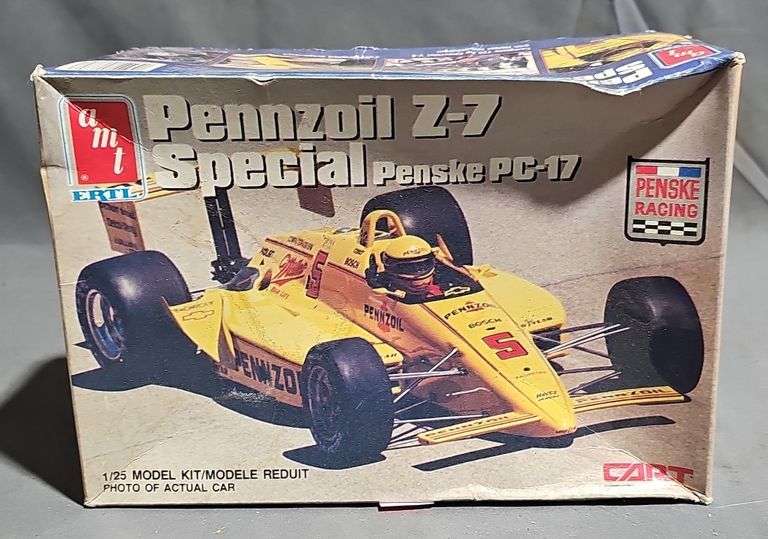 ERTL Pennzoil Z-7 Special Penske PC-17 1:25 Scale Model (unassembled ...