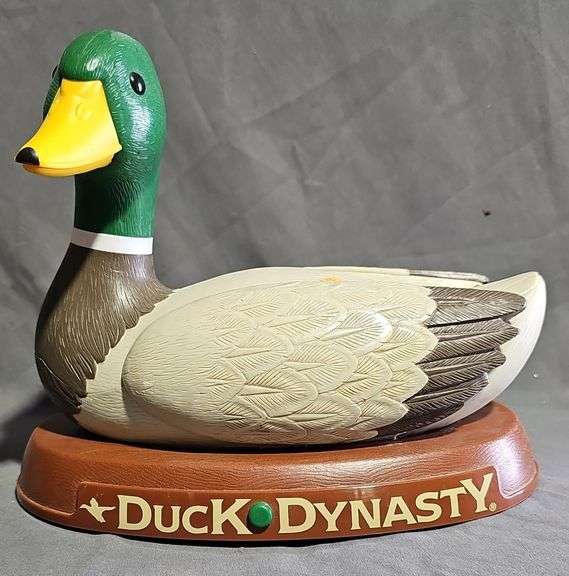 2013 A&E battery operated duck dynasty animated duck (works) - Metzger ...