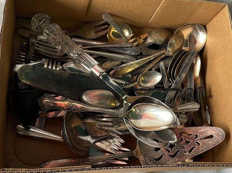 Flatware assortment inc. 1881 Rogers, 1847 Rogers Bros, Twilight ...