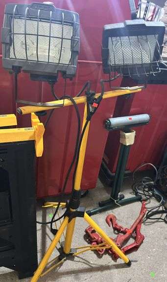 Double head halogen work light - Metzger Property Services, LLC