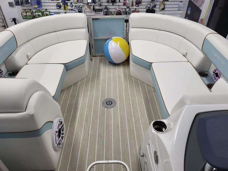 NEW 2024 Chil Trifecta Boat w/ 150HP Mercury Motor, Power Electric Bimini Top, HD Folding Table ...