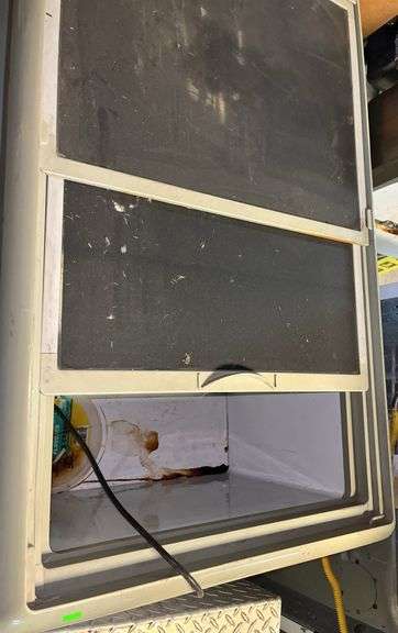 Commercial Chest Freezer on Casters 27x43x32" - Metzger Property ...