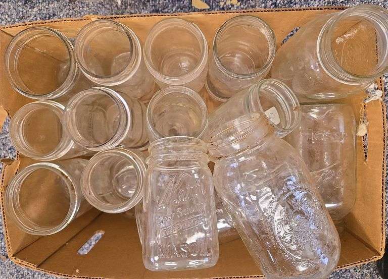 Ball Mason Glass Jar Assortment - Quart and Pint Sizes - Metzger ...