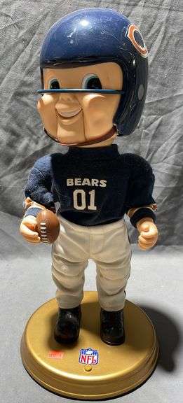 Battery operated animated NFL Chicago Bears football player figurine 18 ...