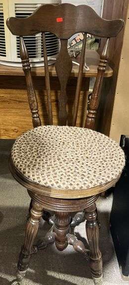 Swivel Stool with ball and claw feet & braided seat cover 36" - Metzger ...