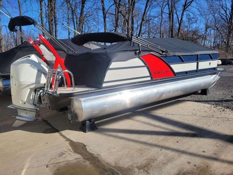 NEW 2024 Red, White & Blue Trifecta Boat w/ 200 HP Mercury Motor, Black Out Trim Package, Power ...