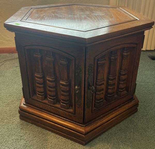 Hexagonal End Table w/ Lower Storage 24x27x19 - Metzger Property ...