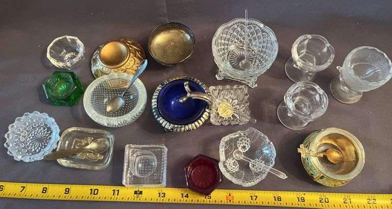 Glass salt dips with spoons, cobalt salt dip with holder - Metzger ...