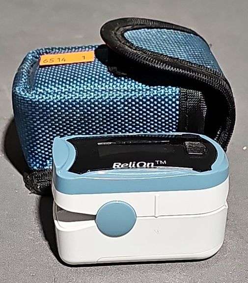 ReliOn Finger Tip Pulse Oximeter, model C29, Serial # 16122131615603 ...