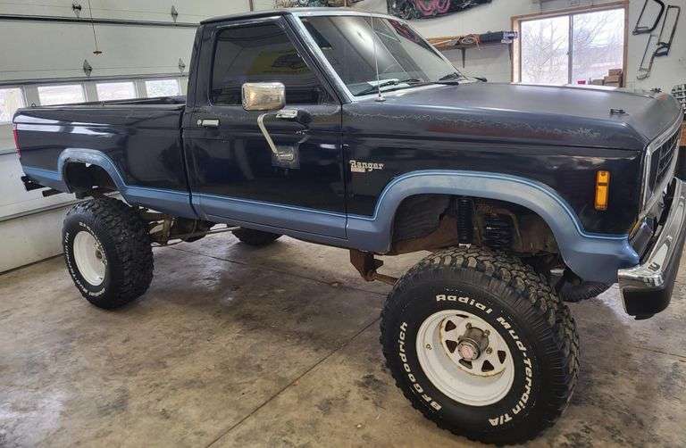 1987 Ford Ranger 4x4, has a fresh rebuilt big bell c4 transmission with ...