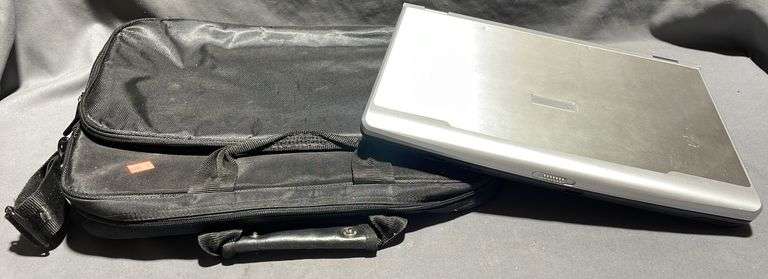 Windows Vista Laptop Model EL80 with Black Laptop Bag - Metzger ...