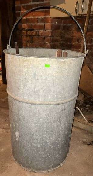 Galvanized oversized bucket 26x17" - Metzger Property Services, LLC