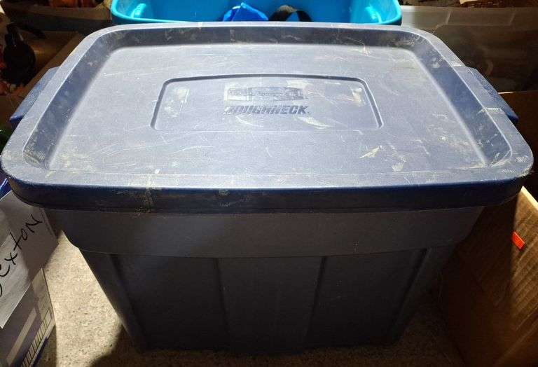 3 - Plastic Totes - Metzger Property Services, LLC