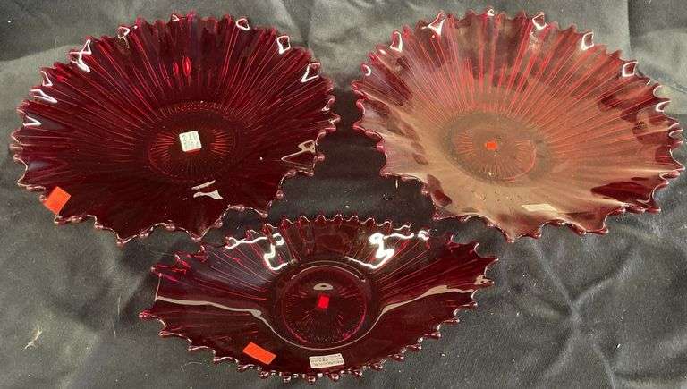 3- Heirloom Ruby Round Crimped Edge Bowls 10.5-9.5” - Metzger Property ...