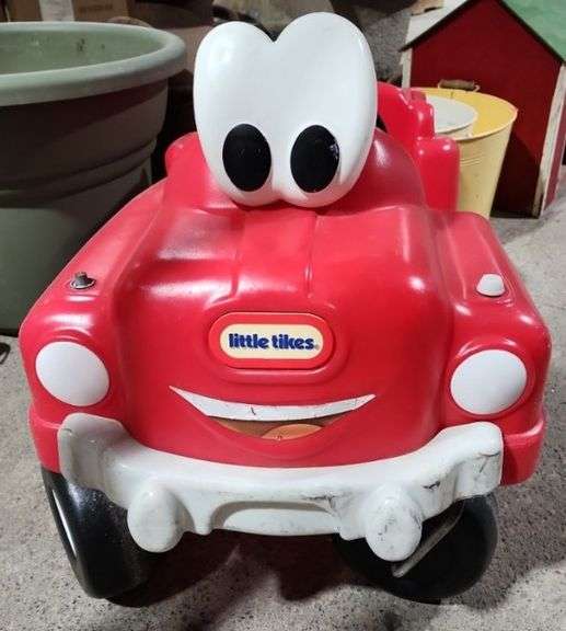 Plastic Little Tikes Cozy Coupe Fire Truck “Engine No 5” 29” - Missing ...