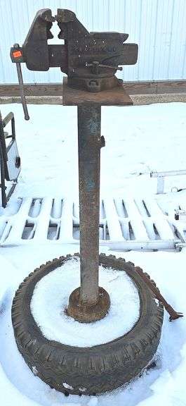Craftsman Metal Vice on Handmade Stand 52" Hgt. - Metzger Property ...