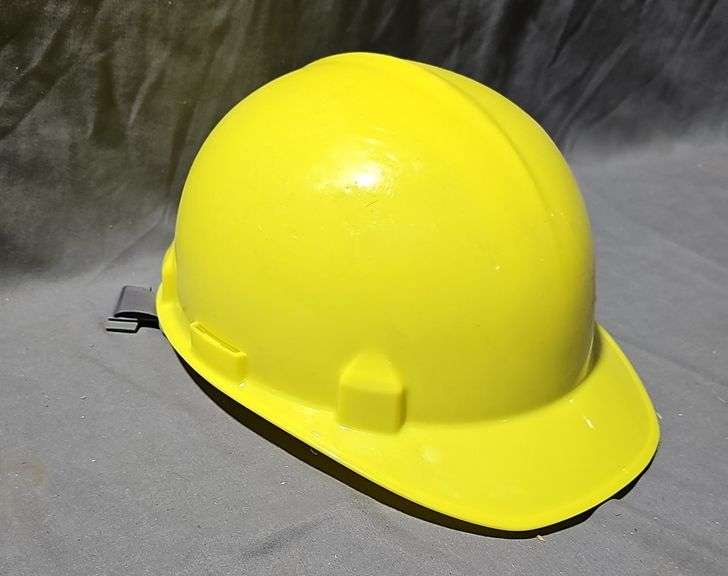 6 Total Jackson Yellow SC-6 Hard Hats with Ratchet Suspension - Metzger ...